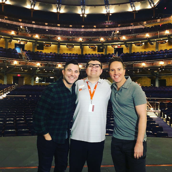 Henry on Walt Disney Stage – The Gloria Sirens